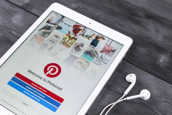 Maximizing Revenue from Pinterest through Sponsored Pins and Affiliate ...